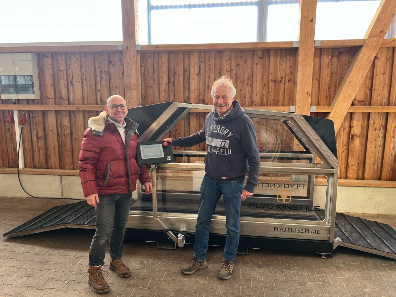 Tierklinik Wolfesing, Dr. Rüdiger Brems - PLYO KINETICS